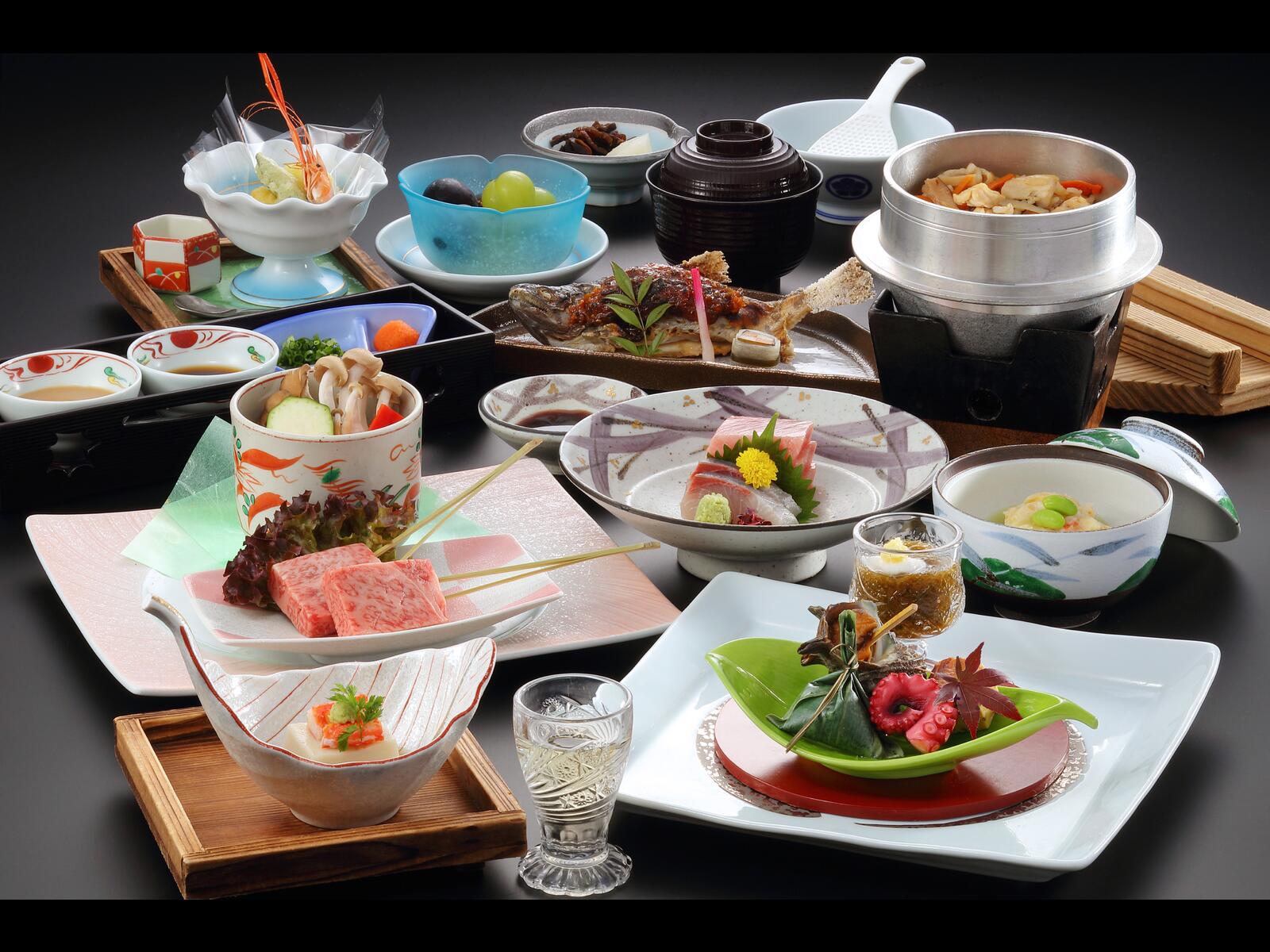 川浦温泉山県館 宿泊予約プラン・料金一覧【JTB】＜笛吹温泉郷・西沢渓谷＞